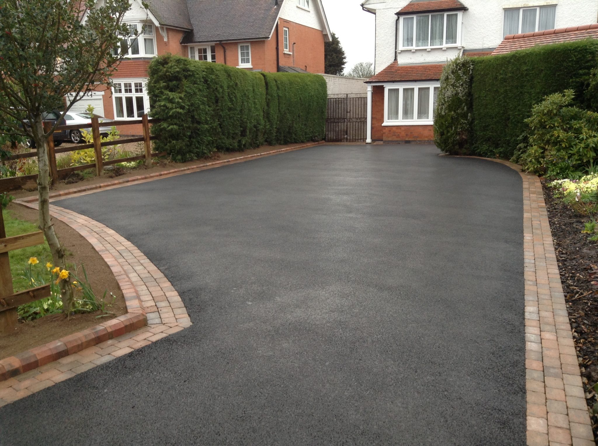 Prestige Driveways Northampton | Resin, Tarmac, Block Paving & Patios
